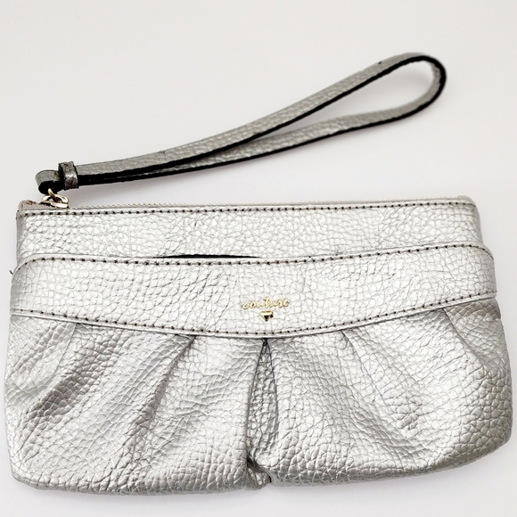 Juicy Couture | Bags | Silver Juicy Couture Wristlet Clutch | Poshmark